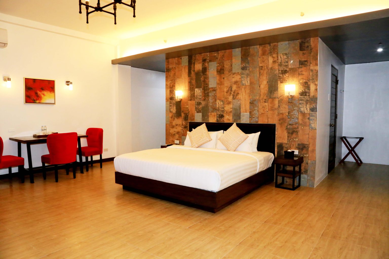 Rooms – Travelbee BIG Hotel